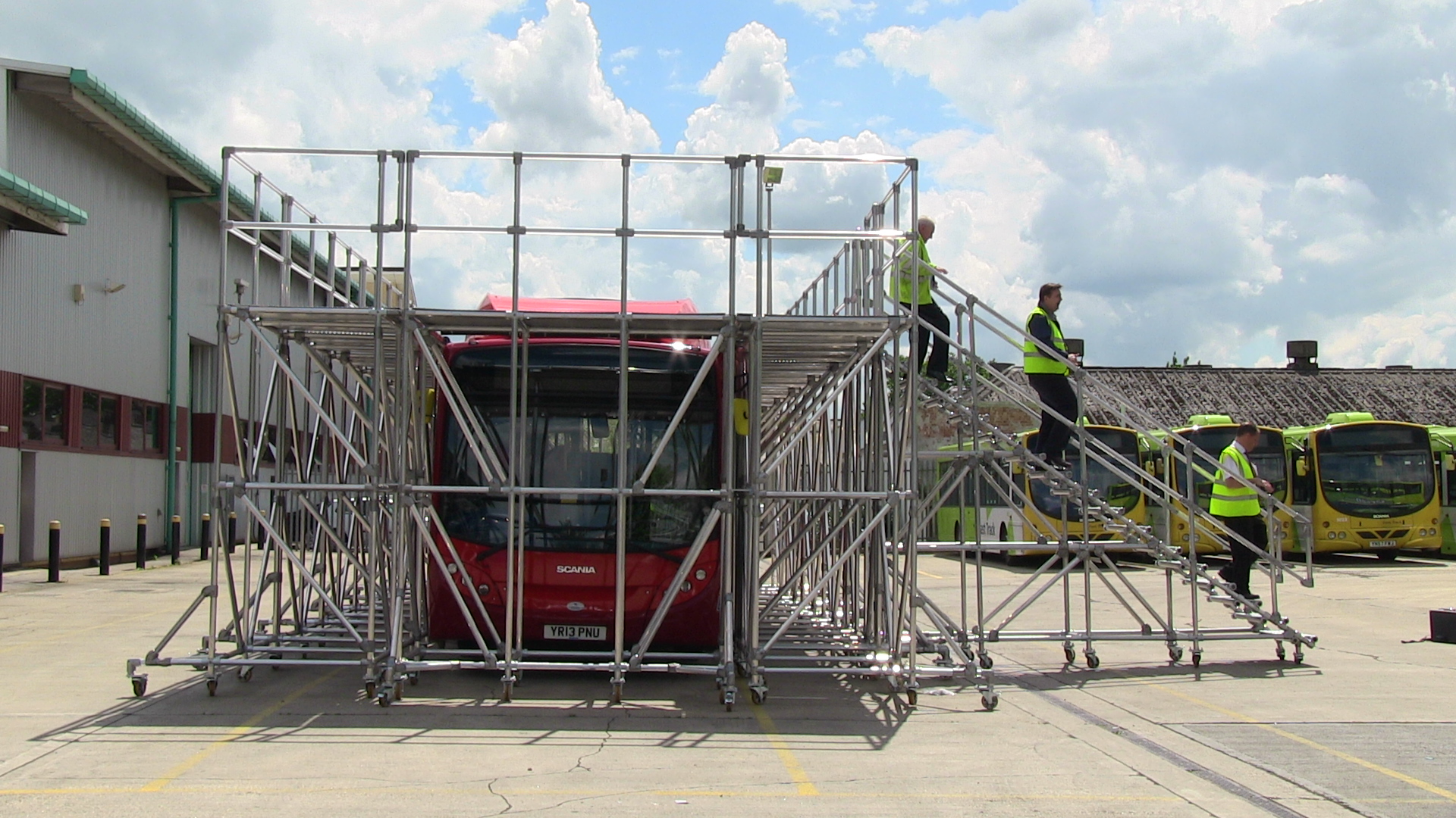 Puerta de seguridad batiente de cierre automático, puerta de seguridad ...